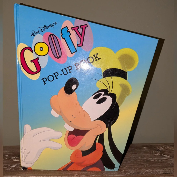 Disney | Other | Walt Disneys Goofy Pop Up Book Interactive 994 ...